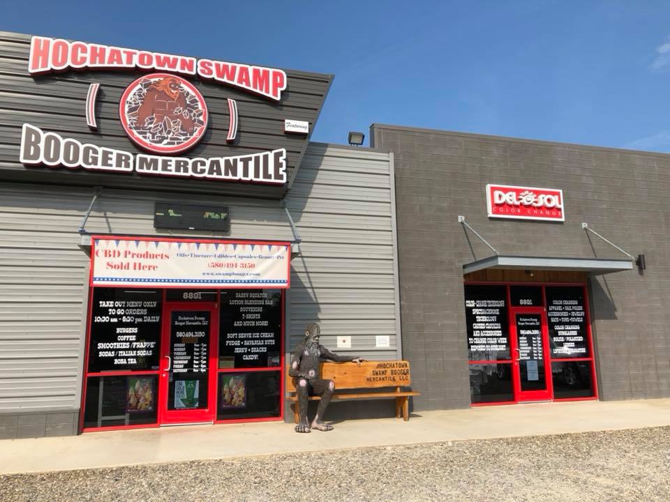 Hochatown Swamp Booger Mercantile - Beavers Bend Cabin Country